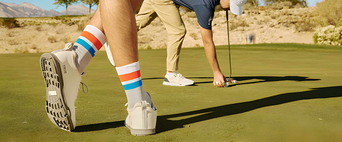 Golf Socks Style And Comfort For The Course Feetures